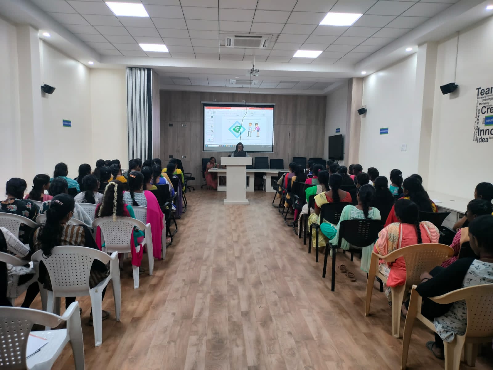 Business Communication Training by FHS – MAHER